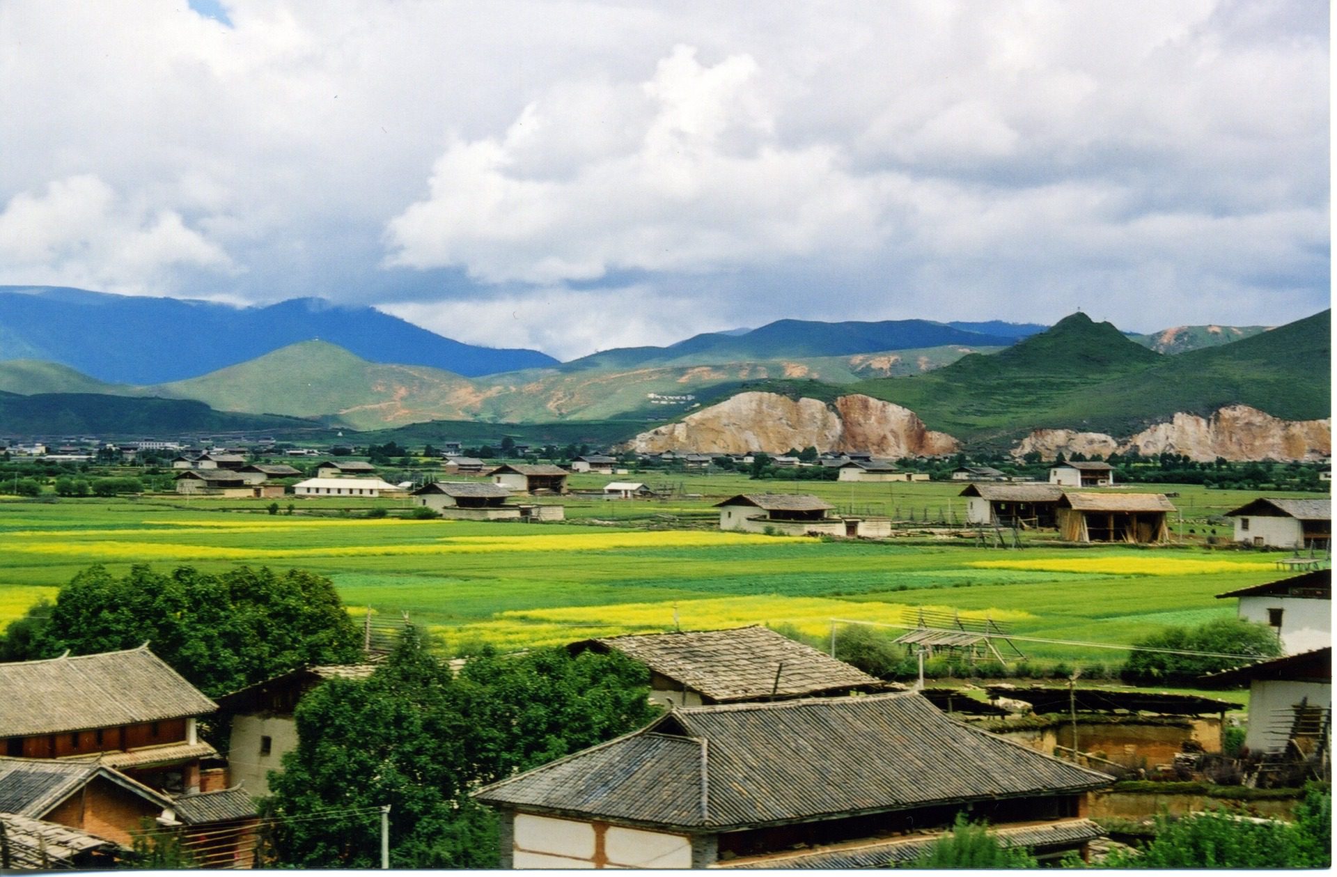 12-Day Yunnan Highland Cultural Tour: Lijiang to Shangri-La