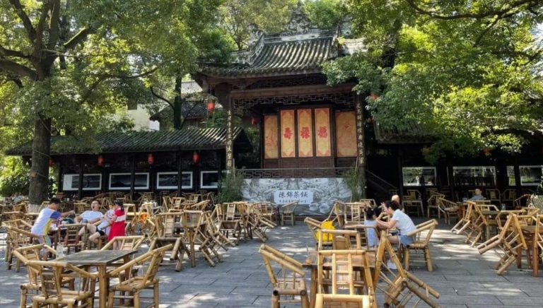 One Of Best Things To Do In Chengdu - Visit Chengdu Tea House ...