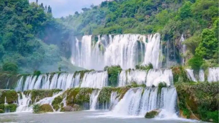 Jiulong Waterfalls- Nine Dragons Waterfalls - WindhorseTour