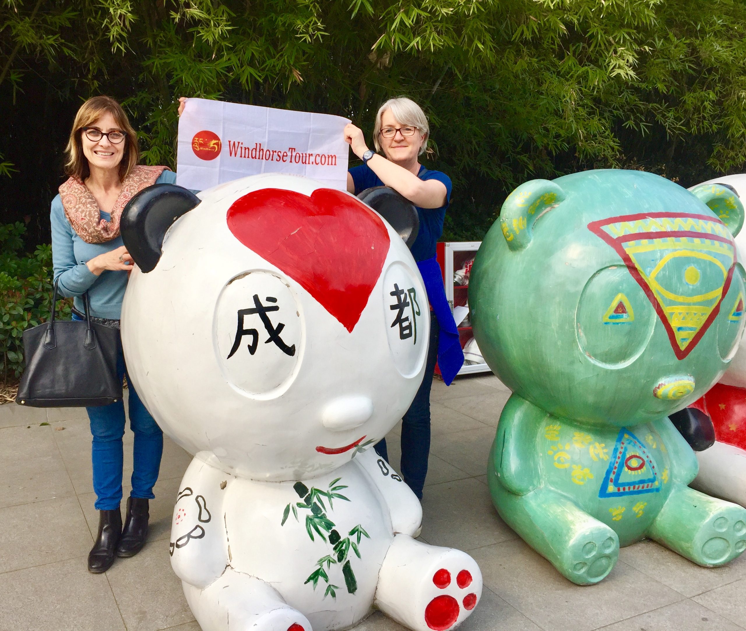 6-Day Chengdu Chongqing Tour with Wulong Karst