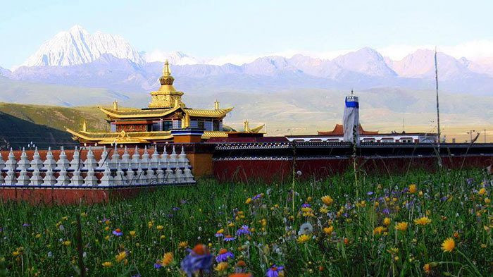 Kham Tibetan Region: History, Culture & Traditions of Eastern Tibet